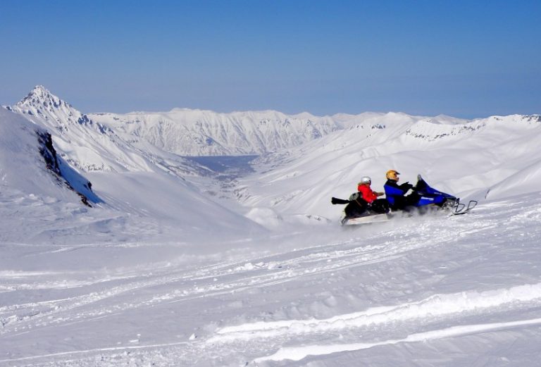 12 Best Snowmobiling Spots in Montana - Discovering Montana
