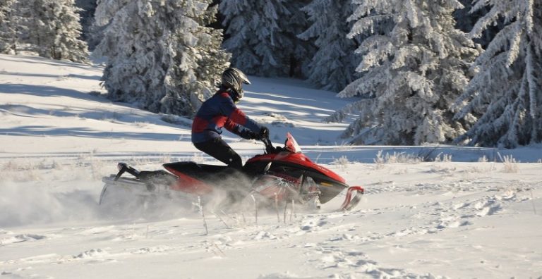 12 Best Snowmobiling Spots in Montana - Discovering Montana
