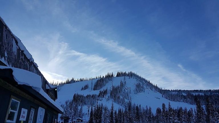 Lost Trail Powder Mountain - Discovering Montana