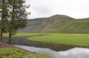 A Guide to The Madison River Scenic Drive, Montana - Discovering Montana