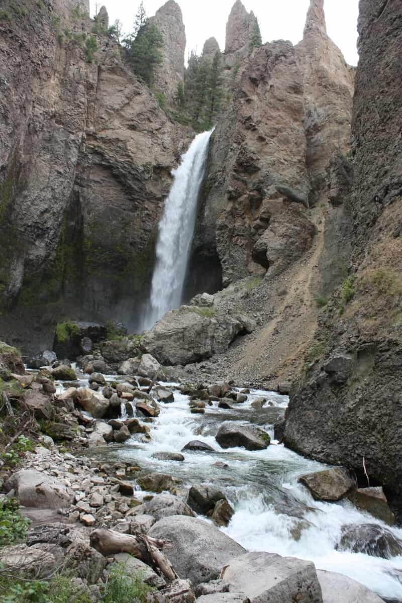 Your Yellowstone National Park 7-Day Itinerary - Discovering Montana